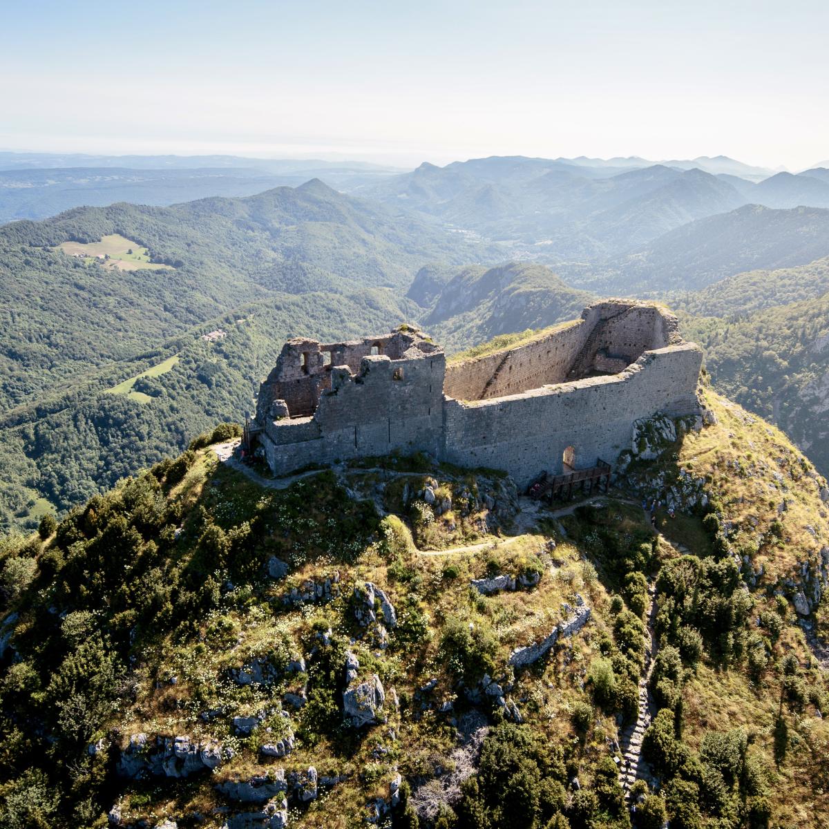 Fortress of Montsegur | Official website of the Office de Tourisme des ...