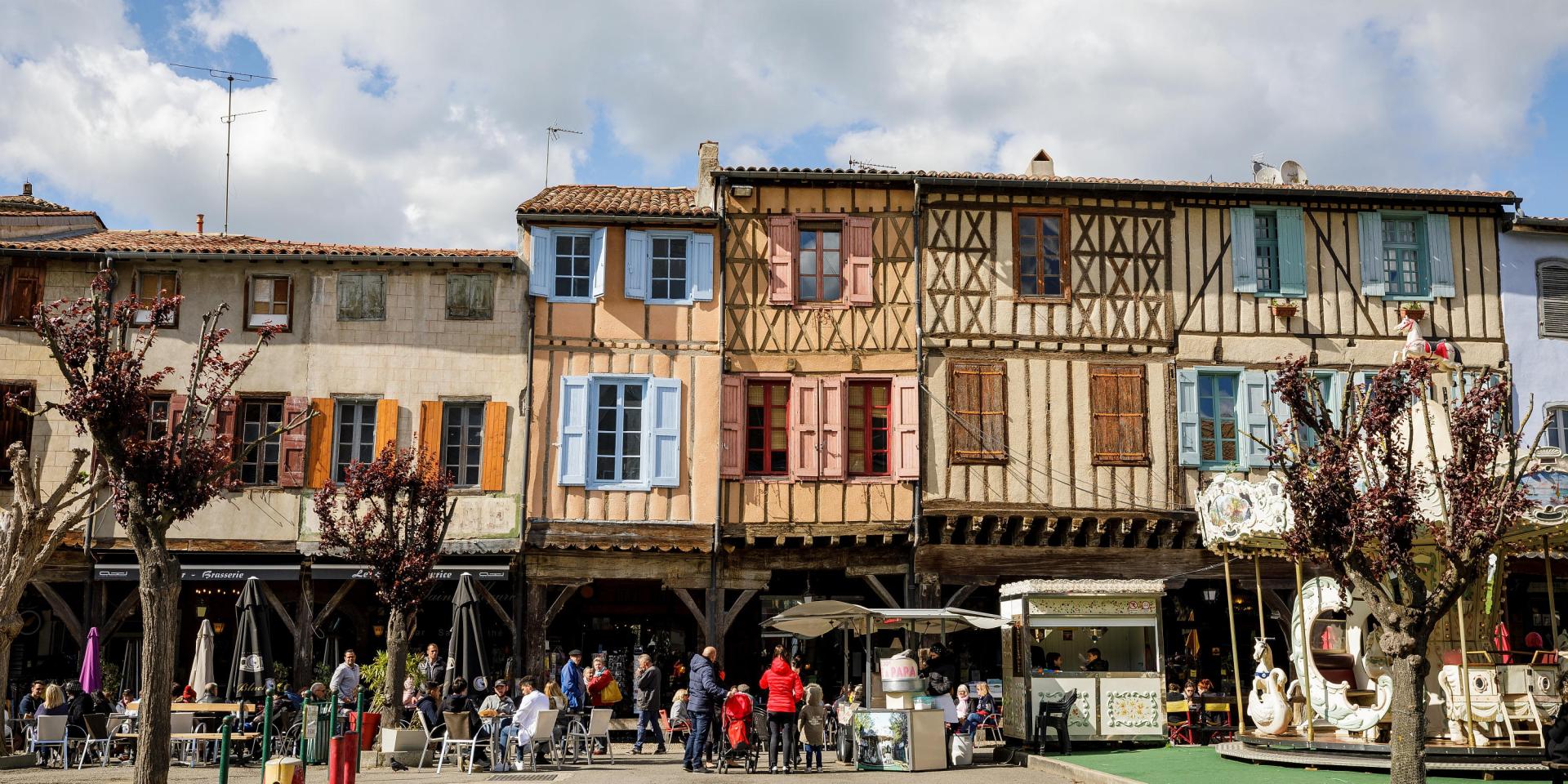 Visite guidée de Mirepoix | Site Officiel de l'Office de Tourisme des ...